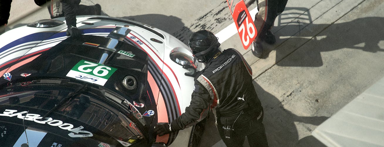 A guide to race car livery design